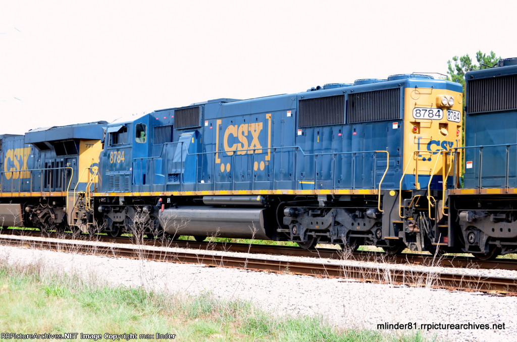 CSX 8784